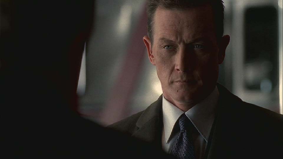 Medusa - X-Files - Robert Patrick Shrine, Agent John Doggett