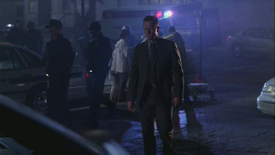 Salvage - X-Files - Robert Patrick Shrine, Agent John Doggett
