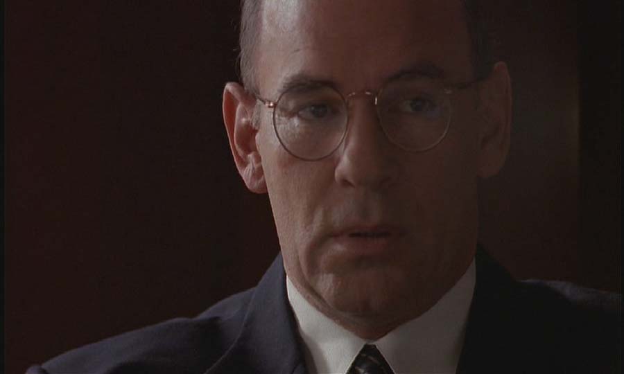 The Beginning - X-Files Screen Captures - The Mitch Pileggi Collection ...